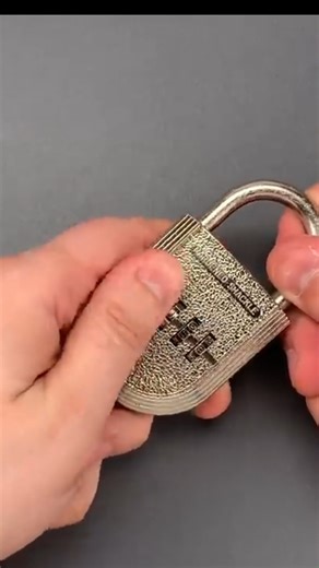 10K views · 194 reactions | New Technique Used to Open a PrestoLock Model 2540 #technique #prestolock #lockpick #lockpicking #picklock #locks #lockpicker #fyp #padlock | Picking Locks | Facebook