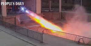 China's reusable liquid oxygen-methane #engine with a thrust of 70 tonnes has successfully completed hot-fire tests to assess its capacity under various operating conditions. #ChinaTech | China Science