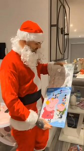 14K views · 270 reactions | Merry Christmas    bad Santa 藍藍藍 ....
