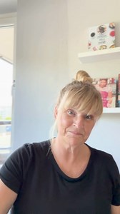 Switch to plastic-free oral care and make a positive impact on the planet! 🌍✨ Try bamboo toothbrushes, toothpaste tablets in glass jars, and plastic-free dental floss for a greener smile. 💚 #plasticfreejuly #zerowastefamily @plasticfreejuly | The Zero Waste Family