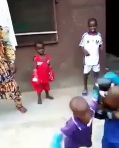 They say the earlier the better. Laugh a min 😅 #kboxtv #boxing #worldboxing #kids #boxeo #amateur | KBOXtv