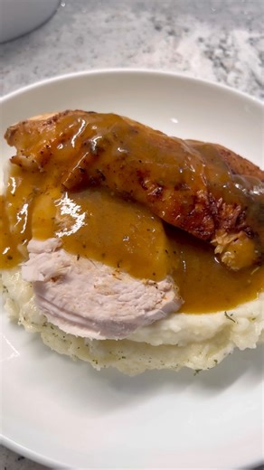 26K views · 401 reactions | Juicy, flavorful turkey breast made easy! 旅✨ #holidayrecipe #turkey | Britney | Facebook